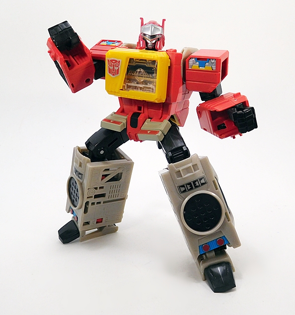 Transformers Titans Return: Twin Cast and Blaster by Hasbro | FigureFan ...