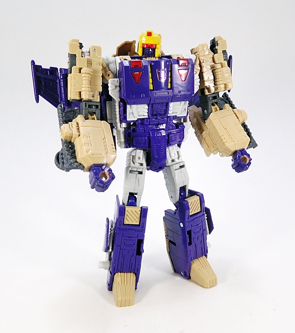 Transformers Titans Return: Hazard and Blitzwing by Hasbro | FigureFan Zero