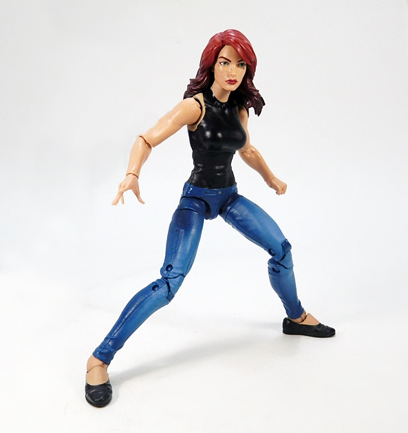 Marvel Legends: Spider-Man and Mary Jane by Hasbro | FigureFan Zero