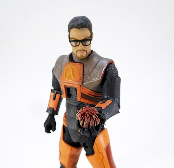 Half-Life 2: Gordon Freeman by NECA | FigureFan Zero